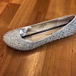 De Blossom Collection | Shoes | De Blossom Collection Evening Flats ...